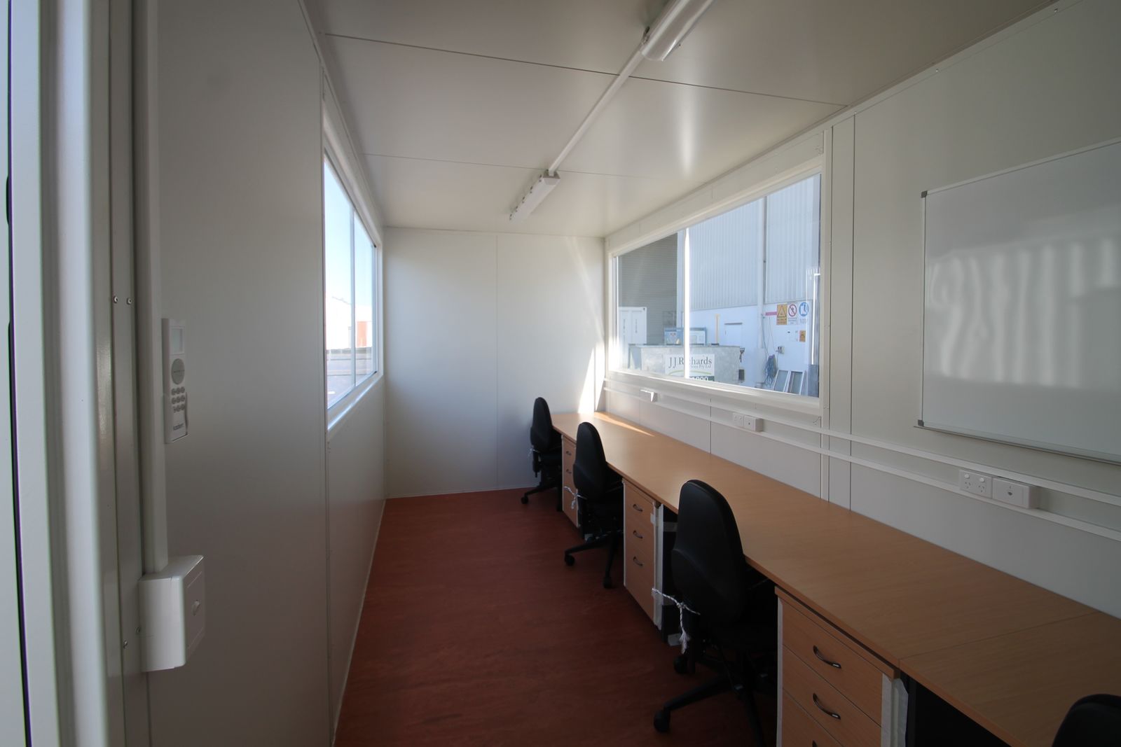 Royal Wolf Develops A Transportable Control Room Solution | Royal Wolf AU